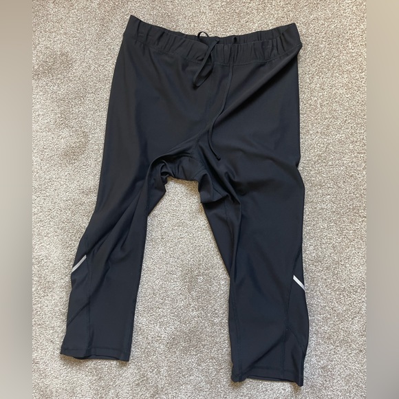 Xersion | Pants & Jumpsuits | Xersion Black Capri | Poshmark
